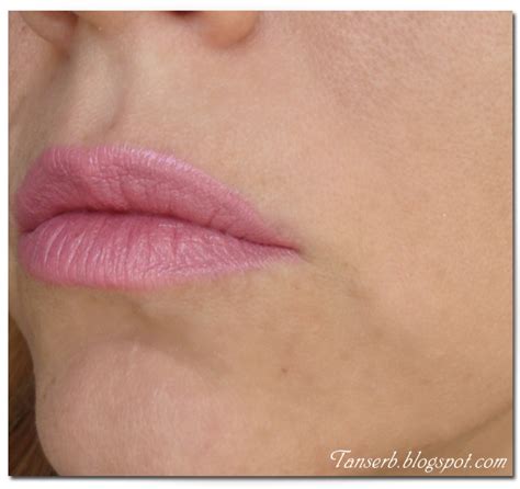 Помада в рефиле: Inglot Freedom System Lipstick round # 31