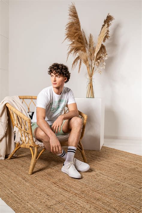Eight2Nine – Authentic Style