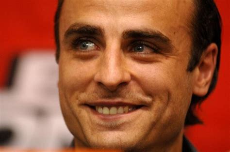 Бербатов казал на майка си: Марго, ти си баба