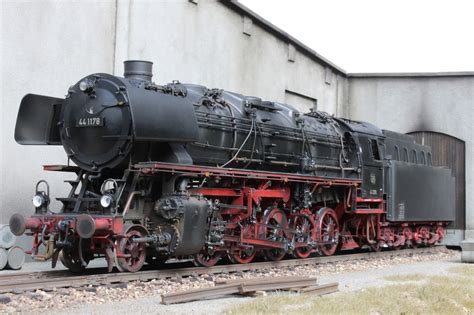 Die Br. 44 von KM1 patiniert: Eine Jumboparade mit exoten - Alterung ...
