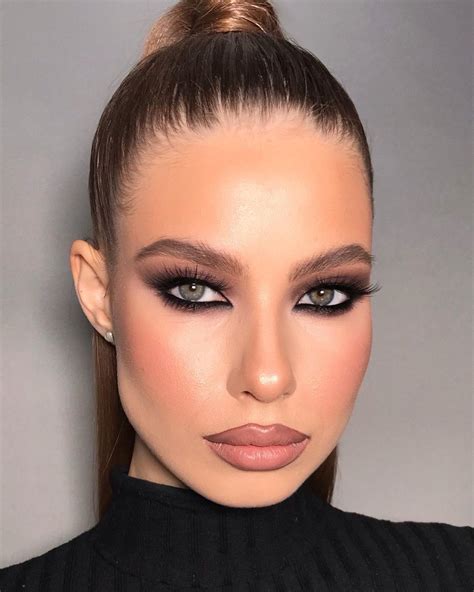 3,067 curtidas, 18 comentários - MAKEUP ARTIST FROM RUSSIA (@sasha ...