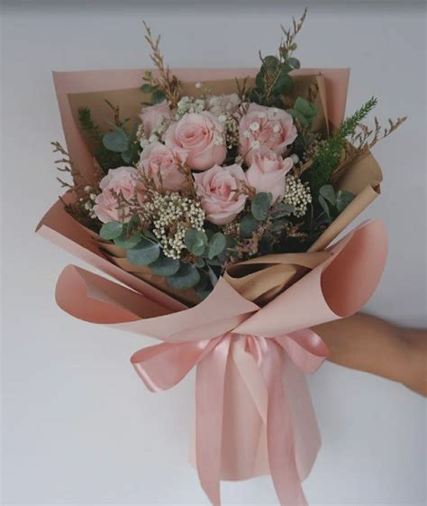 Для мамы/бабушки | Small flower bouquet, Luxury flower bouquets ...