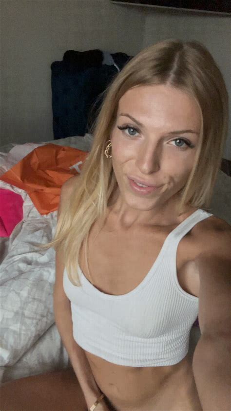 If you want me to breed you into a girl, Say yes mommy 😈 : r/TrapCuties