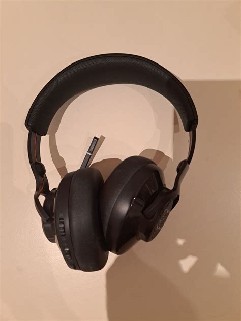 Ігрові наушники Jbl quantum 400: 1 100 грн. - Навушники Мамаївці на Olx