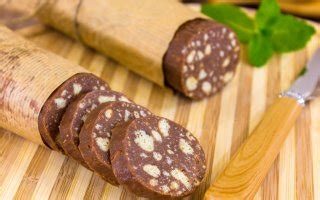 Сладкая колбаска (шоколадная)
