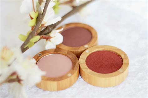 ZAO makeup eyeshadows have amazing pigments and are so long lasting ...