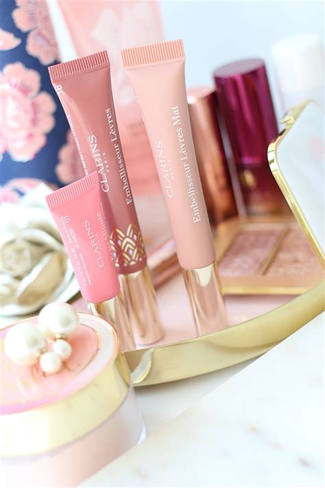 Clarins Velvet Lip Perfector in 01 Velvet Nude | BeautyLoves