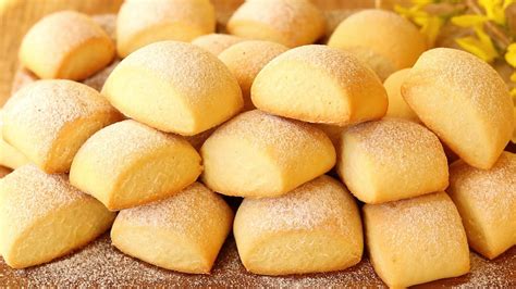 МОЛОЧНЫЕ ПОДУШЕЧКИ БЫСТРОЕ Печенье Готовится МГНОВЕННО, пока ...