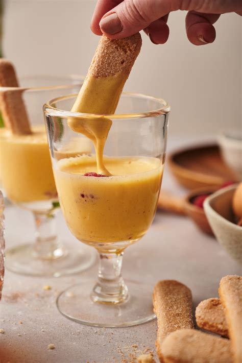 Easy Zabaglione Recipe - Italian Yellow Custard