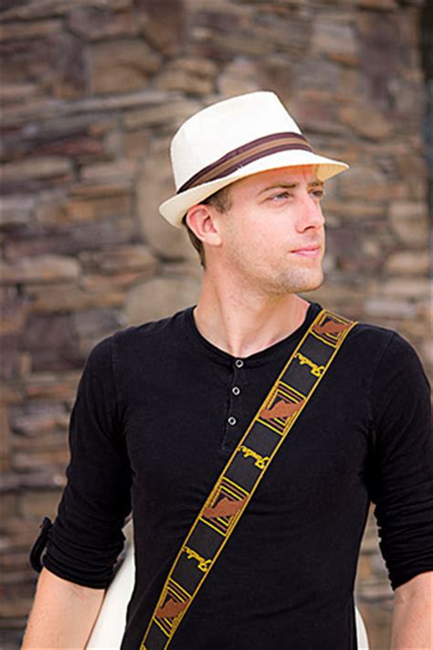 Ryan Solo Acoustic Singer Guitarist Brisbane | Blue Planet Entertainment