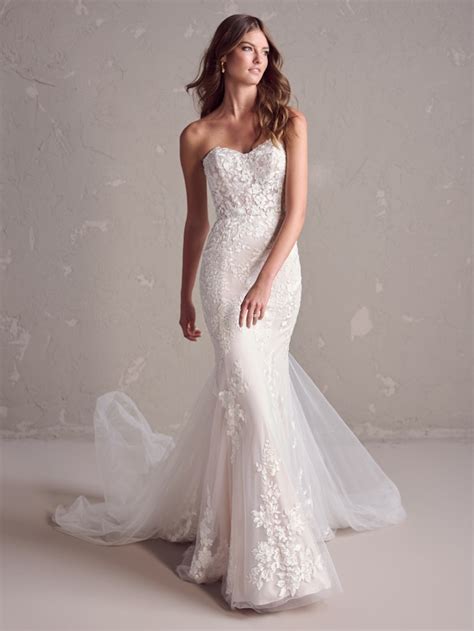 HILDA - Lakeside Bridal