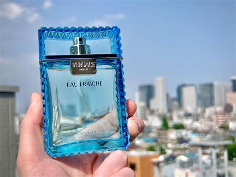 Versace Man Eau Fraiche Versace Cologne - ein es Parfum für Männer 2006