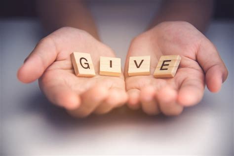 The Science of Giving: Why Giving Makes Us Feel Good - TPP