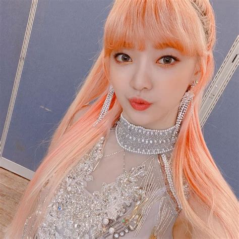 ᴇᴛᴇʀɴɪᴛʏ on Twitter | Kpop girls, Girl crush, Onda