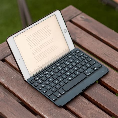 How To Connect A Wireless Keyboard To iPad | Robots.net