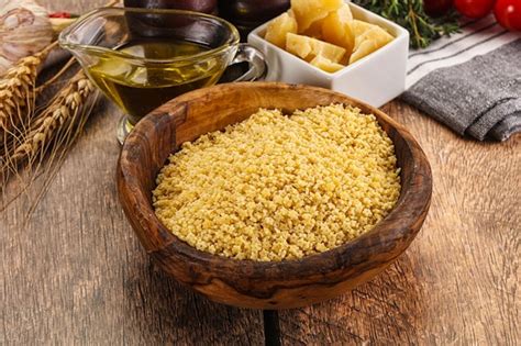 Premium Photo | Italian cuisine dry stelline pasta