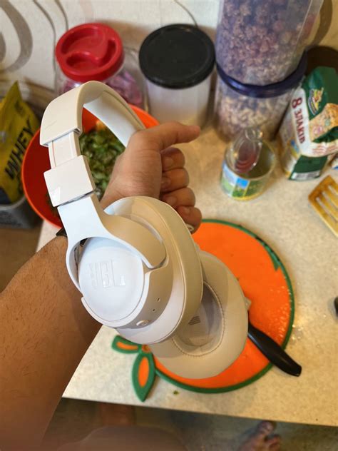 JBL Tune 720BT White (JBLT720BTWHT) купити в інтернет-магазині: ціни на ...