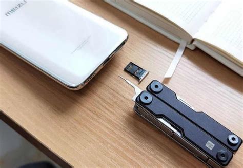 Huohou 11-in-1 Multi-Function Knife: Review and Features