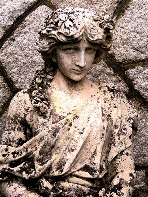 Statue Woman Figurine - Free photo on Pixabay