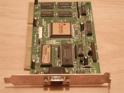 Intel 386DX33MHz - Clous
