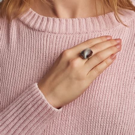 Купить кольца с натуральными камнями в интернет-магазине Минерал Маркет!