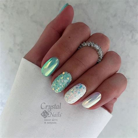 𝖮𝗇𝗈𝖽𝗒 𝖡𝖾𝗋𝗇𝖺𝖽𝖾𝗍𝗍 on Instagram: "#𝓗𝓲𝓻𝓭𝓮𝓽𝓮𝓼 | 🤍🪅🤍🪅🤍🪅 @crystalnailshu ...