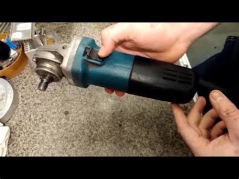 Болгарка искрит на щетках,-ремонт/MAKITA 9555NB sparks on brushes ...