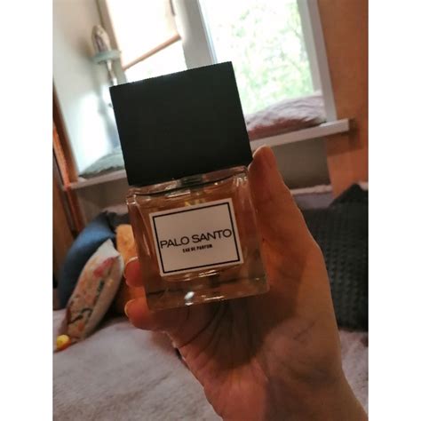 Carner Barcelona Palo Santo - купить духи, цены от 300 р. за 2 мл