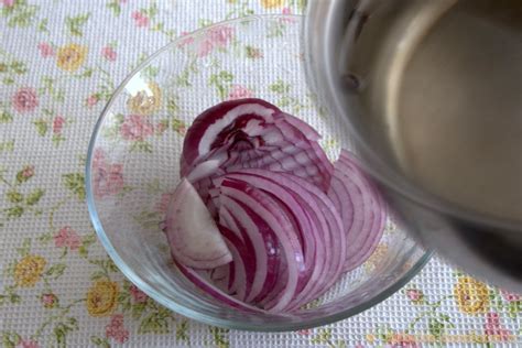 Маринованный красный лук (для канапе, салатов, бургеров и плова)