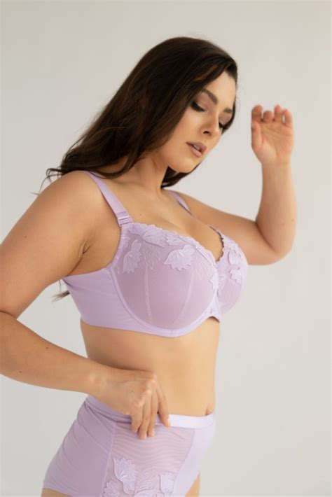 Бюстгальтер розовый ROSE&PETAL LINGERIE ABELIE - parishop.ru