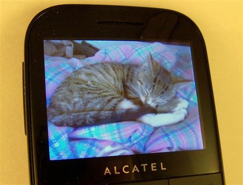 Recenzja Alcatel One Touch 2000 Produkt dla seniorów: komórka czy radio ...