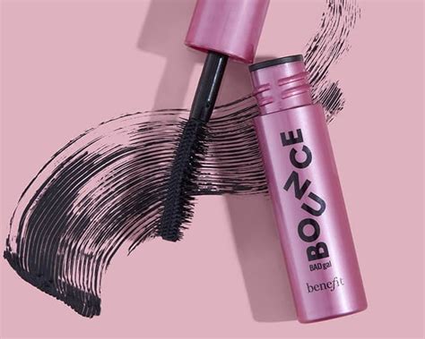 What You Need to Know About BENEFIT BADgal Bounce Volumizing Mascara