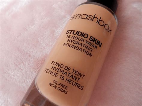 Beauty - Smashbox Studio Skin Hydrating Foundation - Review - Diyaata