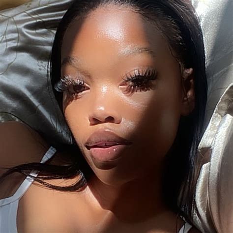 𝓐.🦋 (@azania.n) • Threads, Say more