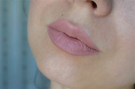 Карандаши для губ Stellary Lip liner Wild beauty #07, #10