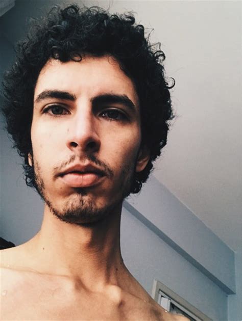 Allan Barbosa – Medium