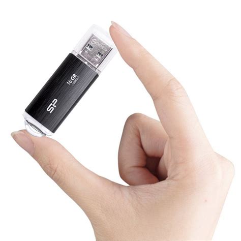 Silicon Power BLAZE B02 USB 3.1 PENDRIVE 16GB FEKETE SP016GBUF3B02V1K ...