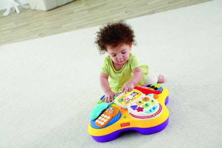 ''Волшебный'' столик: 4 игры для малыша. Fisher price развивающий столик