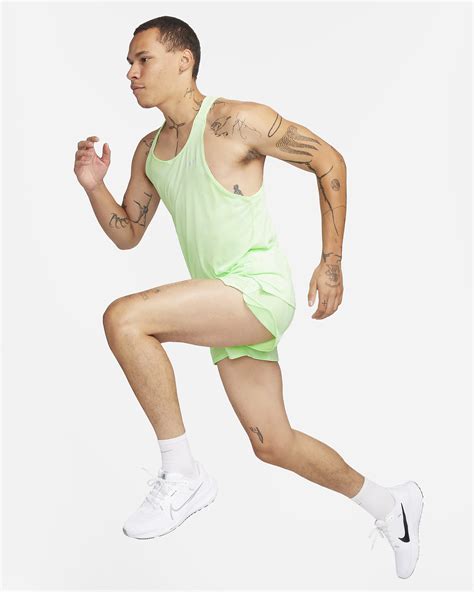 Nike Fast Dri-FIT Lauf-Singlet für Herren. Nike DE