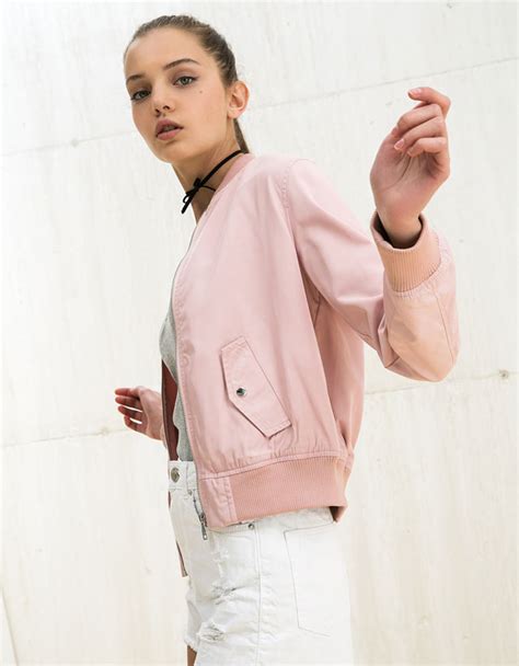 Bomber Bershka8 – Estilos de moda – Moda, estilo y tendencias