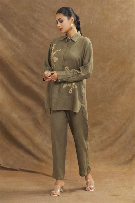 Buy Green 100% Linen Plain Straight Pant For Women by Linen Bloom ...