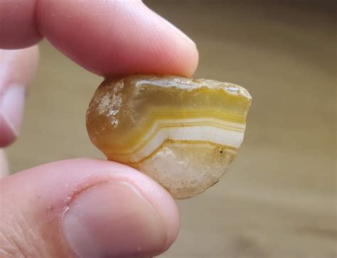 The Many Different Faces of Chalcedony: More Than Just a Pretty Stone ...