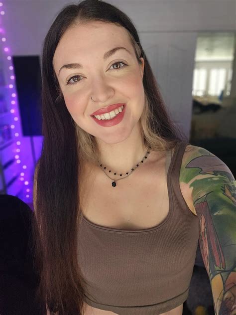 Streaming video requests now, come hang! Feeling kinda sick the last few days 😔 twitch.tv ...