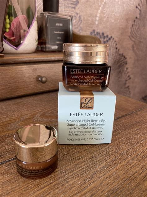 Estee Lauder автентичен околоочен гел-крем гр. Варна м-т Кокарджа • OLX.bg
