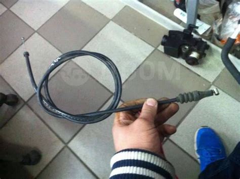 Купить Трос капота Mercedes C W203 2005 [BRN-A2038800559] в ...