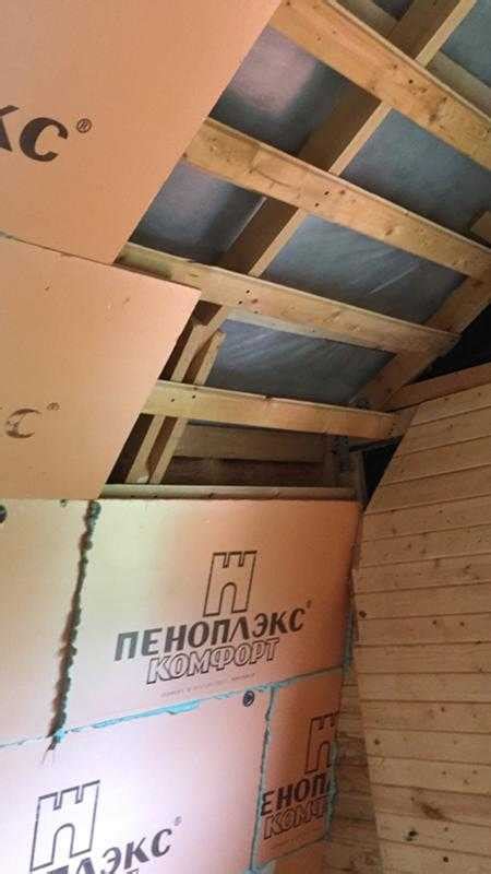 Утепление крыши пенополистиролом: как утеплить пенопластом: можно ли ...