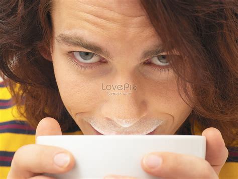 Man Drinking Milk Picture And HD Photos | Free Download On Lovepik