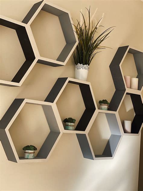 Декор полочок | Home decor, Decor, Shelves