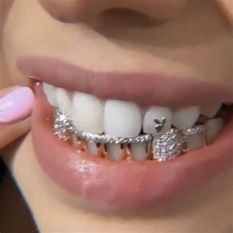 Pin by Soso 🍃. on | aes | thetics ⛓ | | Teeth jewelry, Girly jewelry ...