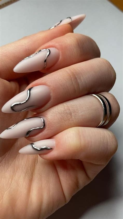Маникюр, идея для маникюра, nails | Миндальные акриловые ногти ...